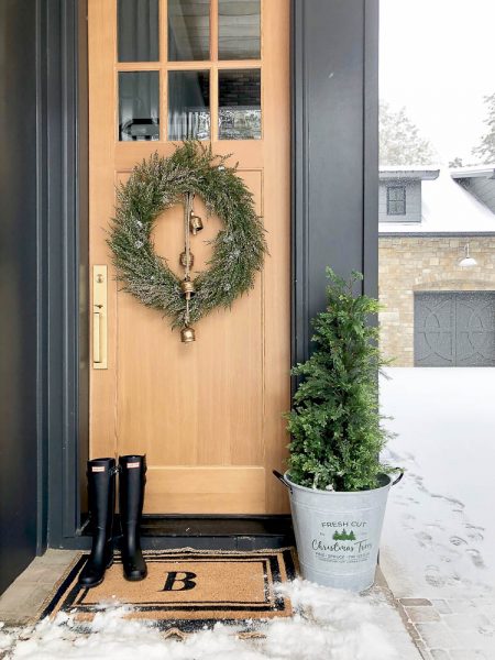 Our Winter Wonderland Christmas Home Tour: Snowy Porches & Front Entry ...